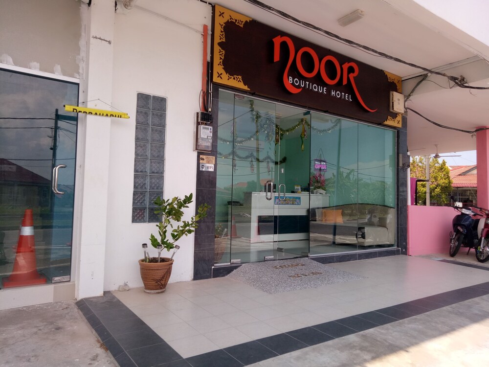Noor Boutique Hotel in Kuala Perlis | Best Rates & Deals on Orbitz
