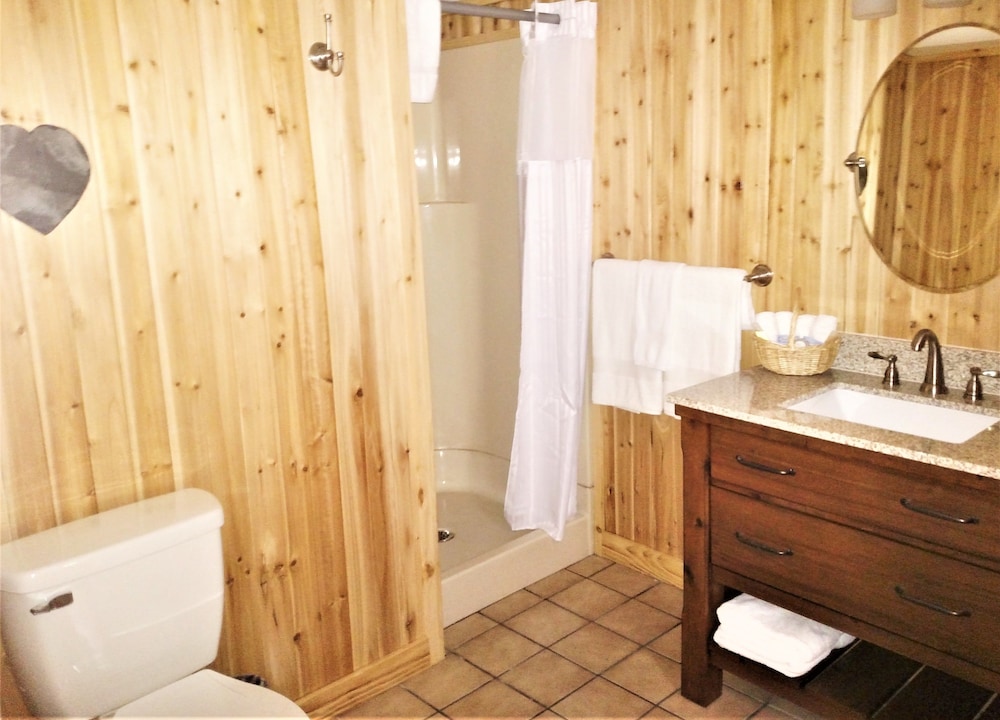 Memorytown USA, Mount Pocono: $159 Room Prices & Reviews | Travelocity