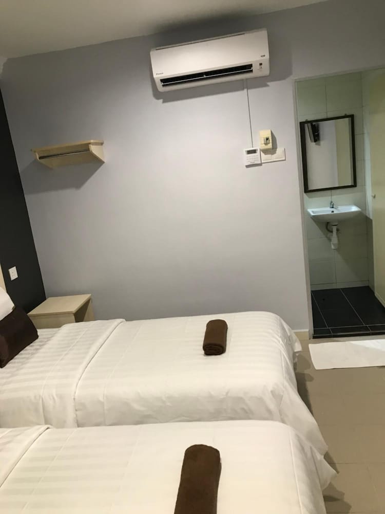 Seri Kangsar KK Hotel in Kuala Kangsar | Best Rates & Deals on Orbitz