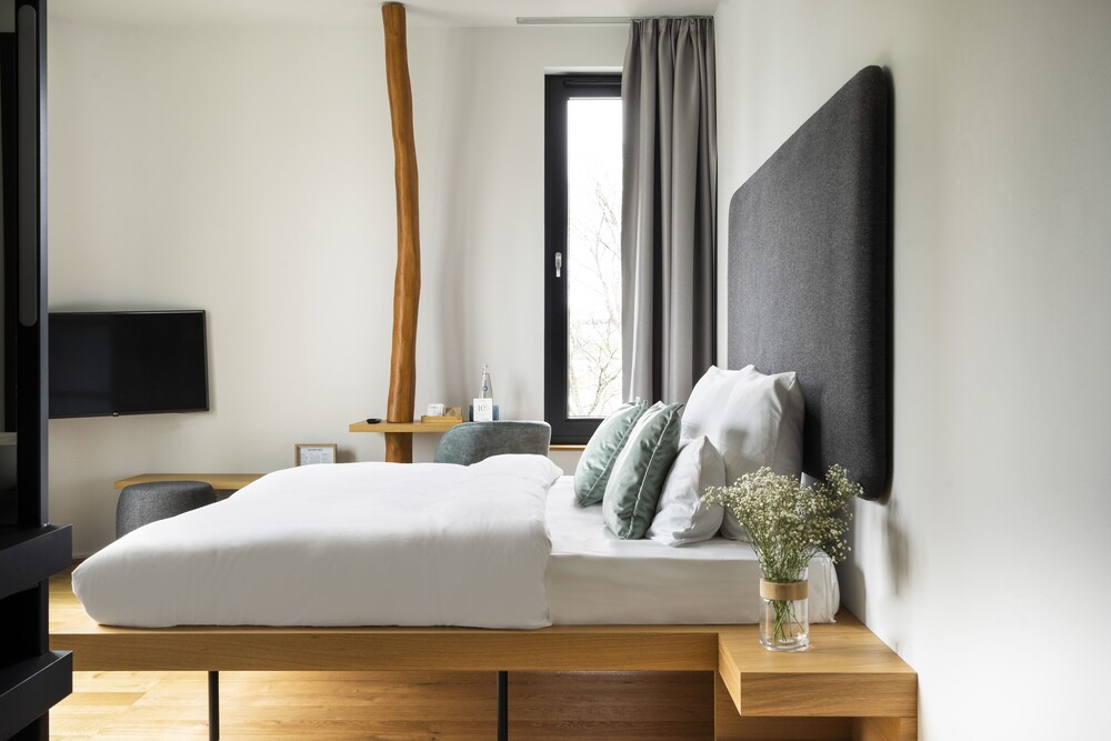 Numa Berlin Drift Reviews, Deals & Photos 2026 - Vrbo