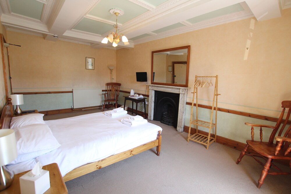 The Beacons Guest House: Deals & Reviews (Brecon, GBR) | Wotif