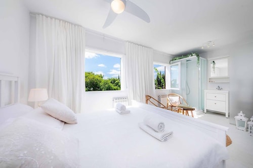 Bright & Beautiful Chalet Near The Beach - Cala Millor