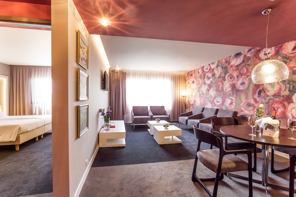 Grand Hotel Plovdiv in Plovdiv | Best Rates & Deals on Orbitz