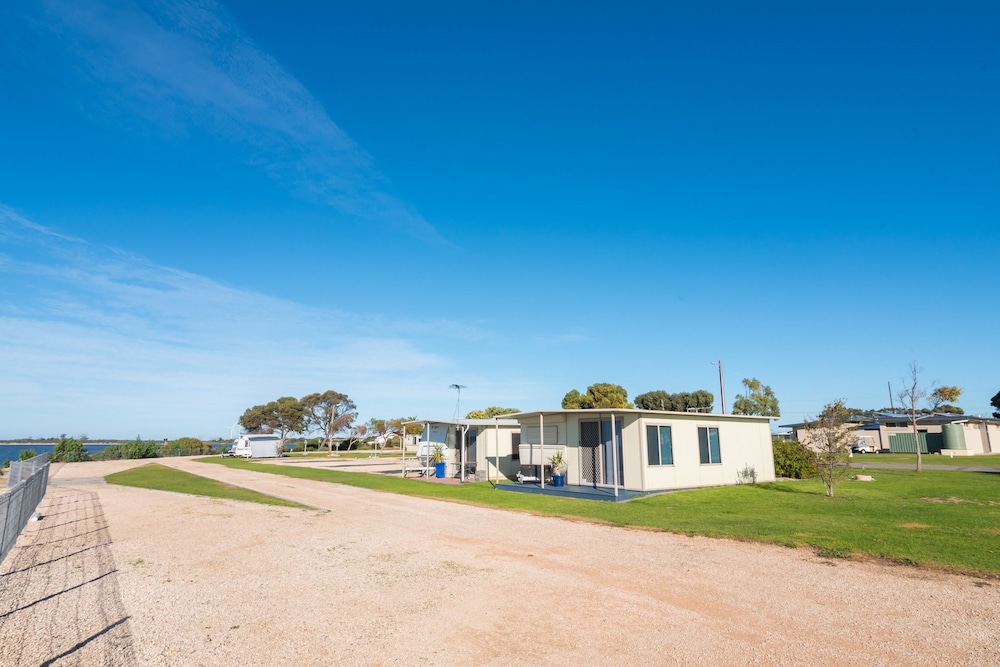 Edithburgh Caravan Park Deals & Reviews (Edithburgh, AUS) | Wotif