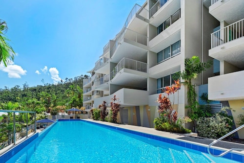 Sea Forever - Airlie Beach