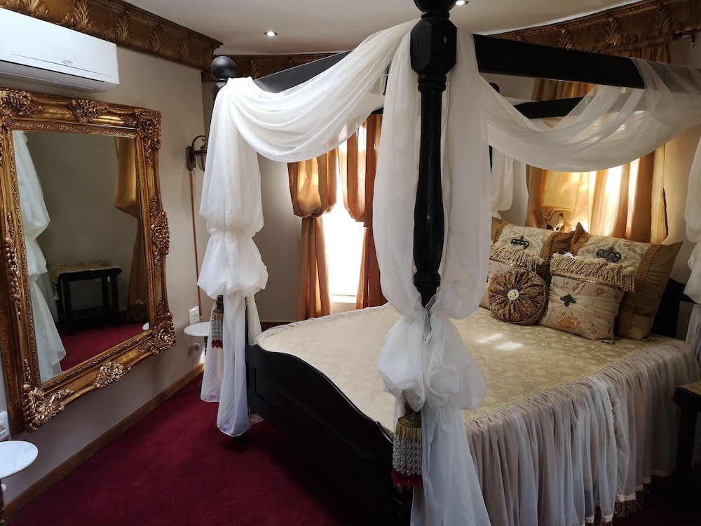 Excalibur Boutique Hotel: Deals & Reviews (Rustenburg, ZAF) | Wotif