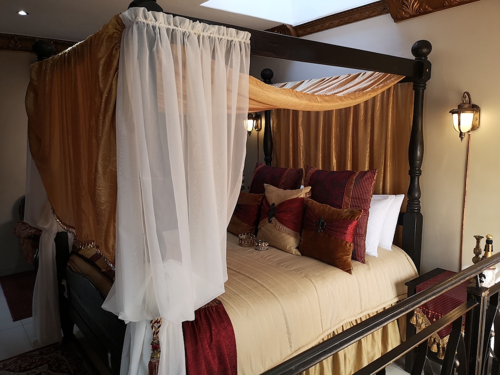 Excalibur Boutique Hotel: Deals & Reviews (Rustenburg, ZAF) | Wotif