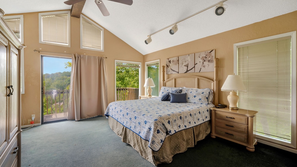 MARGARITAVILLE RESORT Tan Tar A Estates-4 Bed 5 Baths with Hot Tub ...