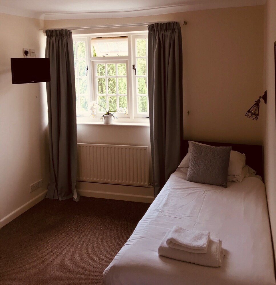 The Barford Inn: AU$130 Deals & Reviews (Salisbury, GBR) | Wotif