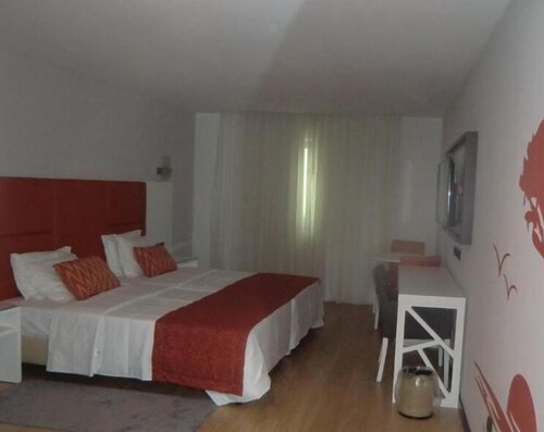 Beira Terrace Hotel in Beira | Best Rates & Deals on Orbitz