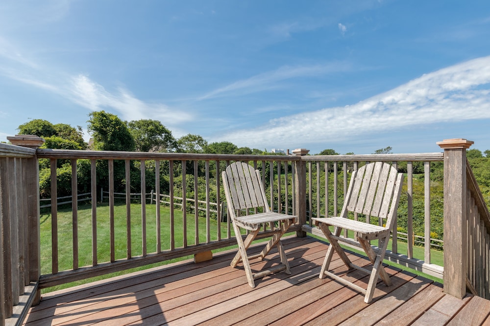 Nantucket Private Oasis - 6BR Pet-Friendly Home, Short Drive to Quidnet ...