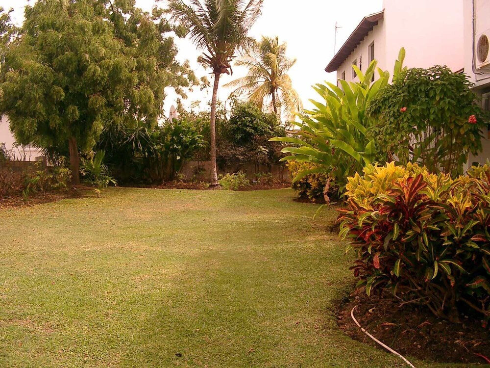 Allison Court Barbados: 1-BR Apartment - Freights Bay Surfing ...