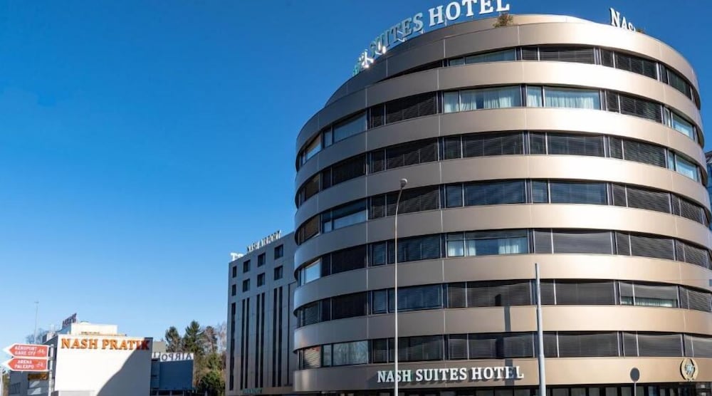 Nash Suites Airport Hotel in Geneva | Best Rates & Deals on Orbitz