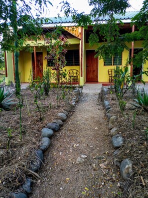 Book Voyager Equator Lodge in Kasese | Hotels.com