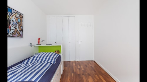 Confortable Et Lumineux 3 Pieces Avec Parking Gratuit - Porte de Pantin