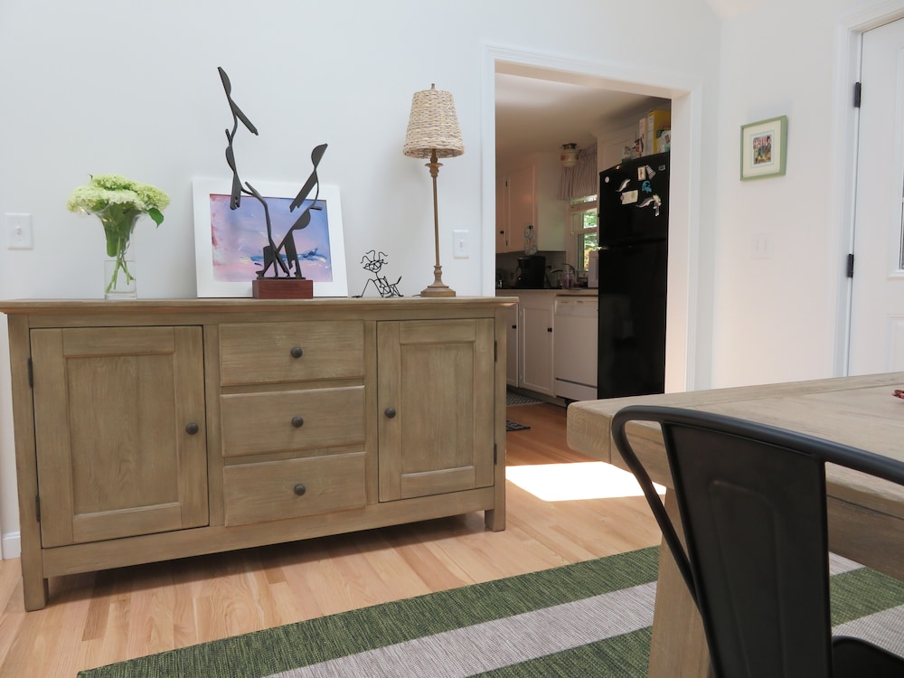 Fun location walk everywhere - Hyannis | Vrbo