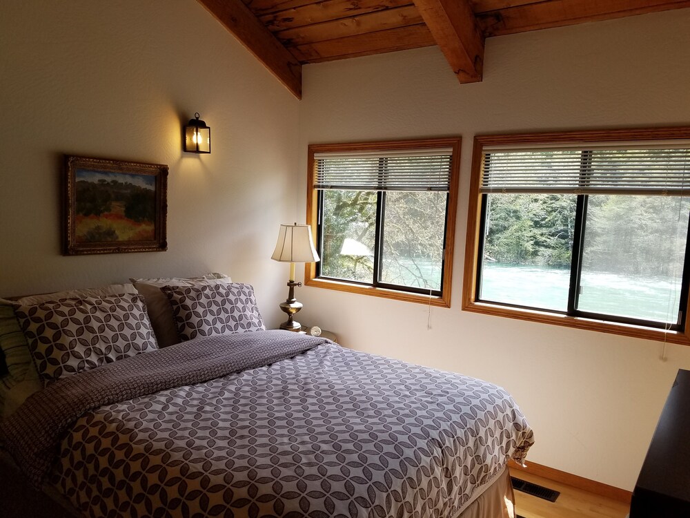 The Chetco River Inn-SECLUDED River Frontage-36 acres-Swim,Fish,Family ...