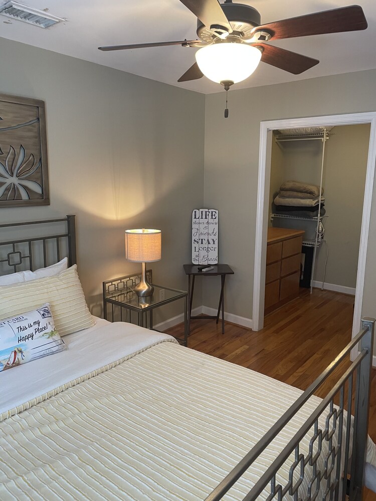 Folly Beach Condo with Beautiful Oceanview! Walk to Downtown! - Folly ...