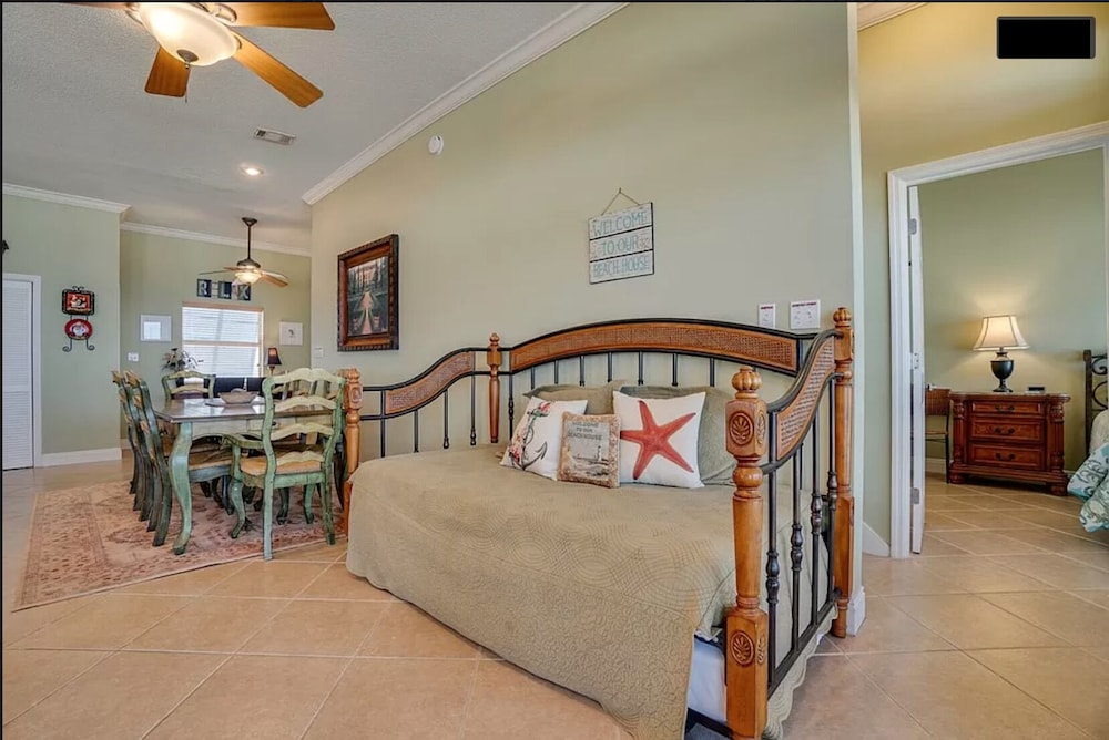 Sandcastle- Beautiful Gulf Front Beach House - Cape San Blas | Vrbo