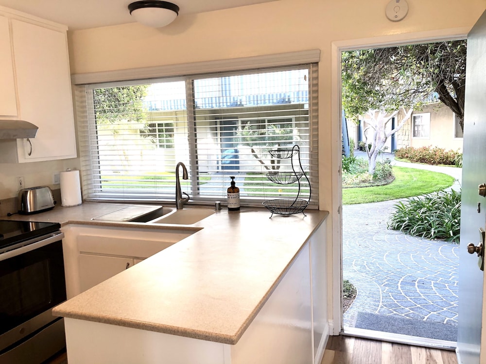 Beautifully Decorated Condo Steps to Beach - Carpinteria | Vrbo