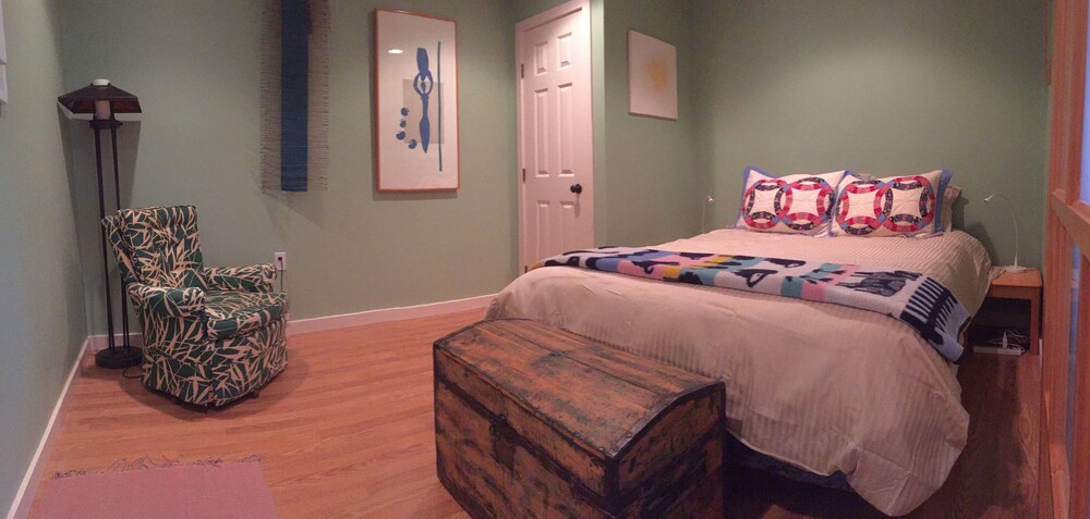 Enjoy up close views of Quartermaster Harbor near to all Vashon has to ...