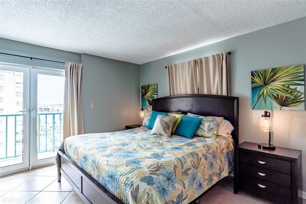 Surfside Shores I 1706 Gulf Front Huge Discounts - Gulf Shores | Vrbo