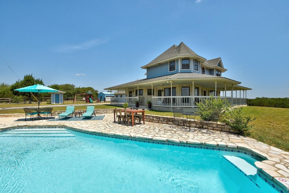 Prosit Ranch - 300 Acre Private Ranch w/360 Degree Views & Wrap-Around ...