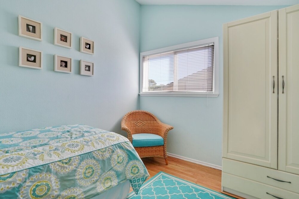 Only Steps to the Beach! Immaculate Townhouse in Sea Bluff - Encinitas ...