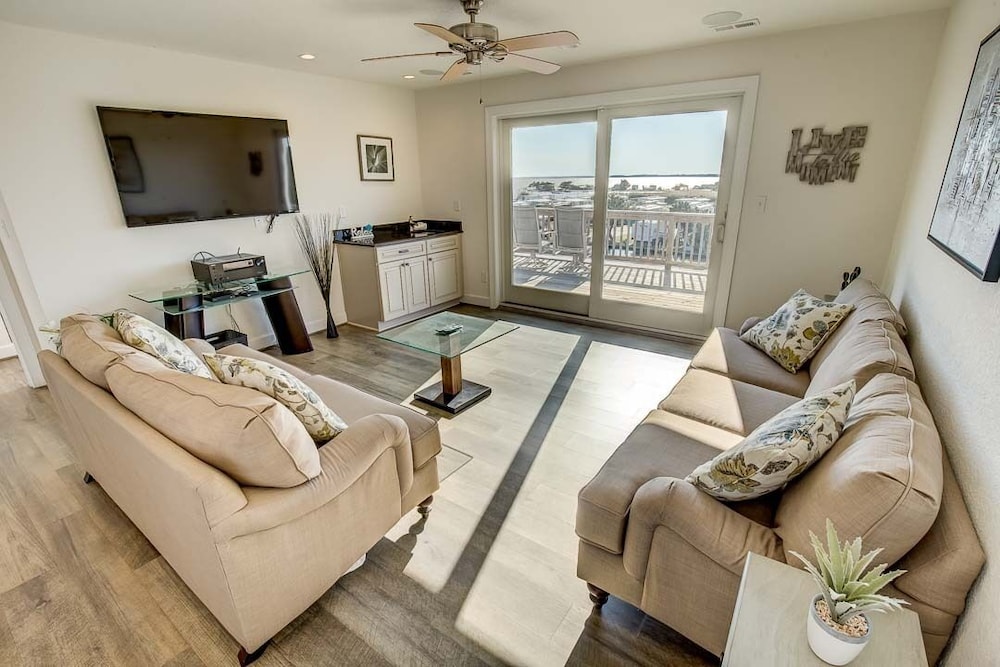 Down South | 450 ft from the beach | Private Pool - Virginia Beach | Vrbo