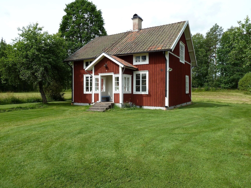Wonderful Traditional Swedish Farmhouse ~ The Perfect Place To See real ...