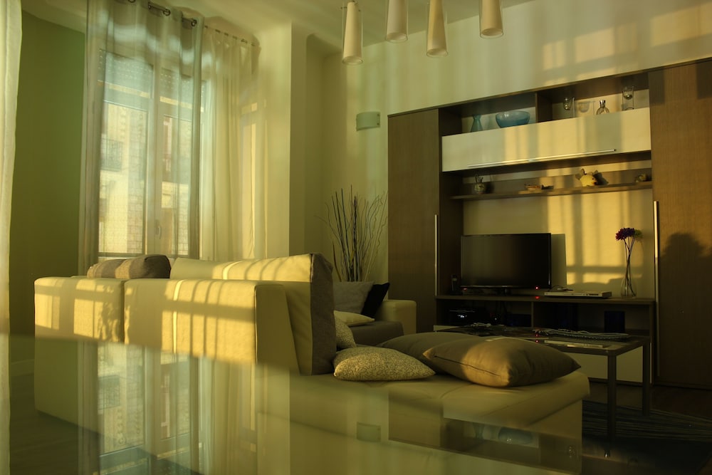 Chez Albertine: bright 105m² apartment, two minutes from the sea - Nice ...