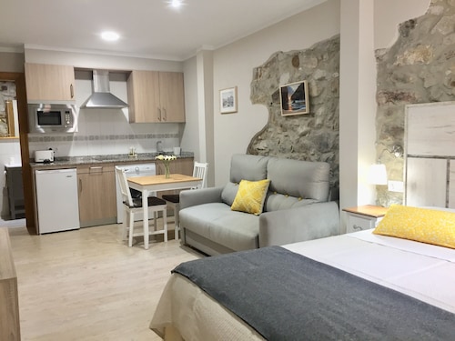 Nº2 Estudio Aptos. El Carril En Llanes-cue 2 Pax - Asturias