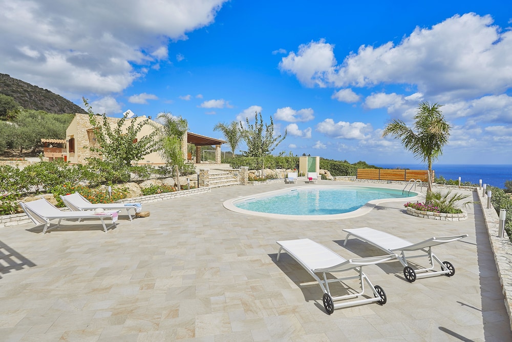 House / Villa Ninetta - Castellammare del Golfo - Scopello | Abritel