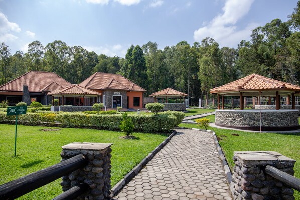 Book Musanze Caves Hotel in Muhoza | Hoteles.com