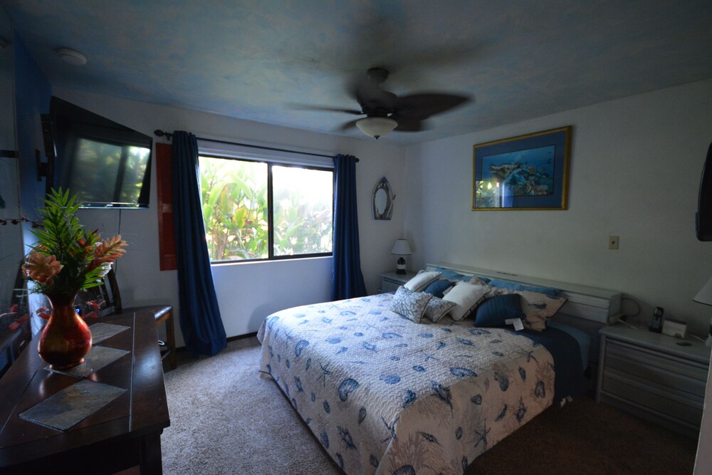 Island Bliss: Across from beach, Spacious rental+ free SUV for island ...