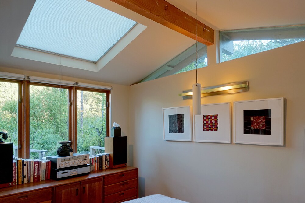 Gorgeous lush private RIVERFRONT modern cabin - Hacienda | Vrbo