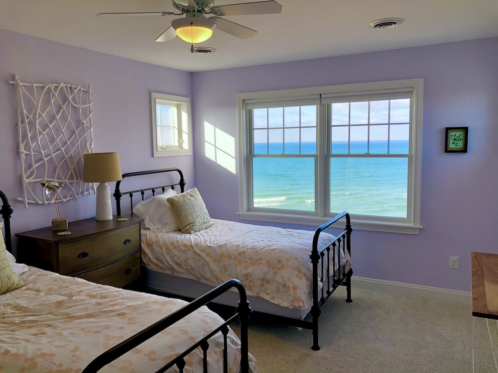 Amazing Lake Michigan Waterfront Custom Home With 186’ Of Perfect Sandy ...