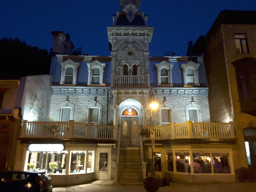 Le Château du Faubourg B&B in Quebec | Best Rates & Deals on Orbitz