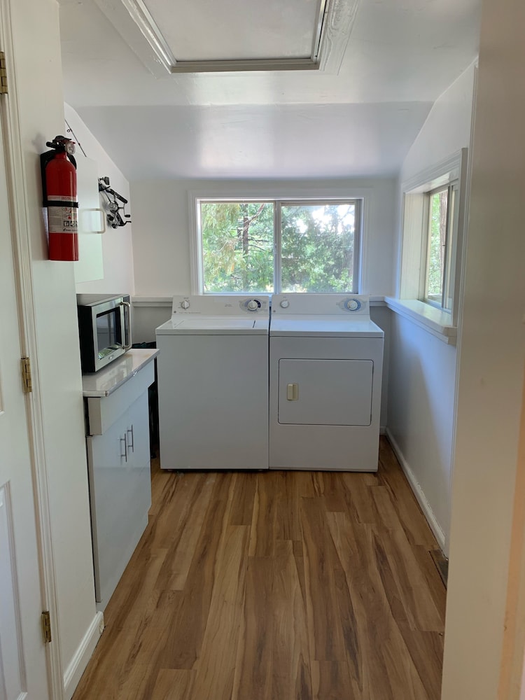 Cozy Sequoia Mountain Cabin Getaway - Camp Nelson | Vrbo