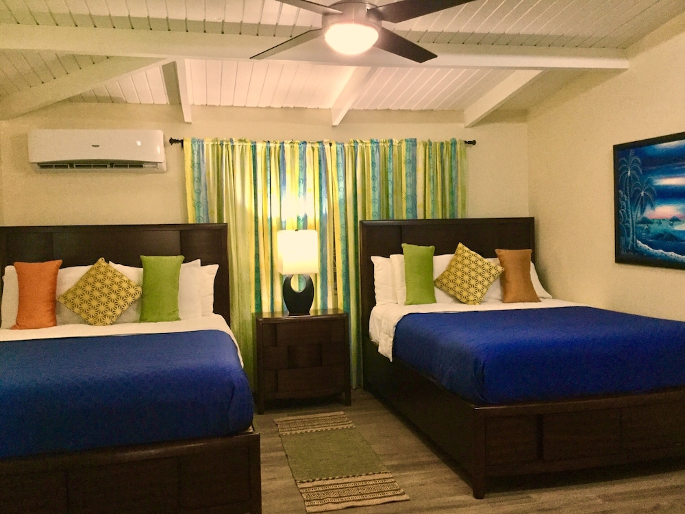 Newly Renovated Villa Minutes Walk to World Famous Dickenson Bay Beach ...