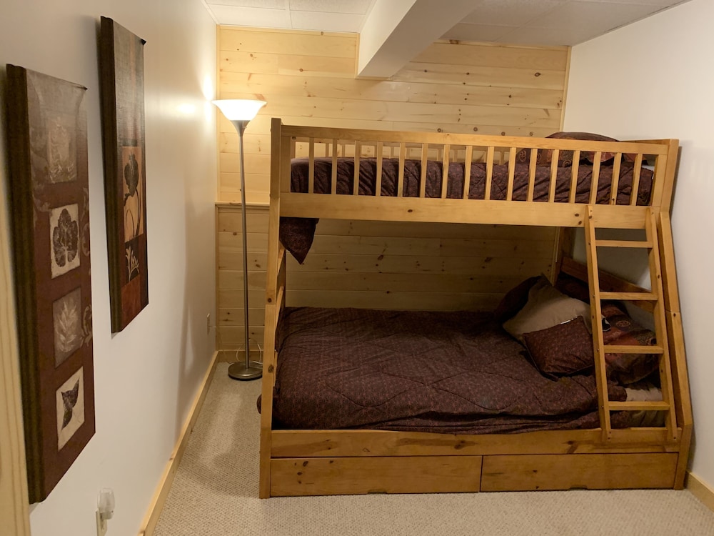 Lake Front Paradise on Ponhook in the Heart of Nova Scotia - Greenfield ...