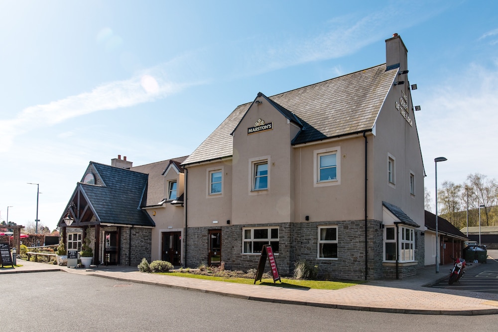 Queen of the Loch, Balloch by Marston's Inns in Alexandria | Best Rates ...