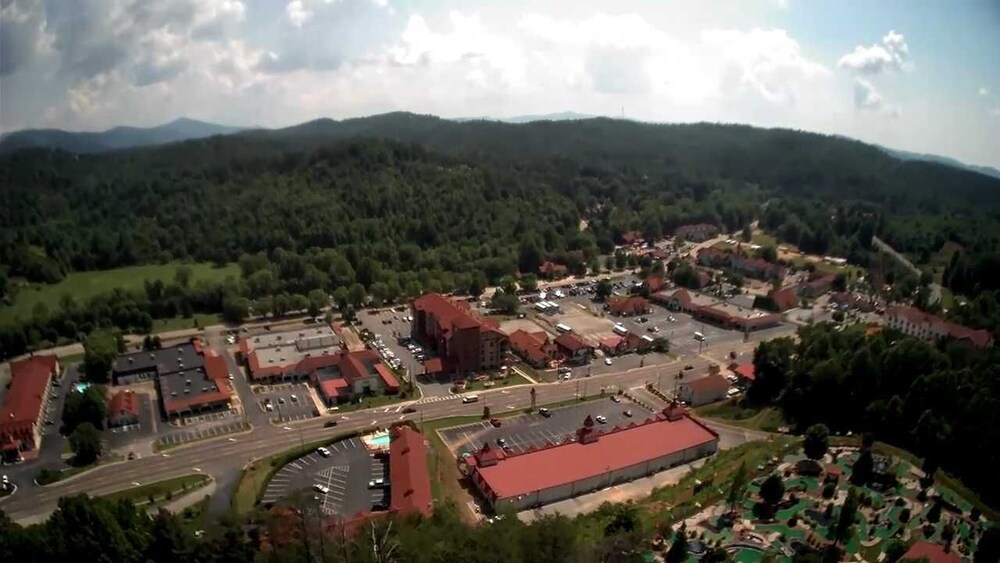 Downtown Helen near Mountain Coaster with Gorgeous Mountain Views! in ...