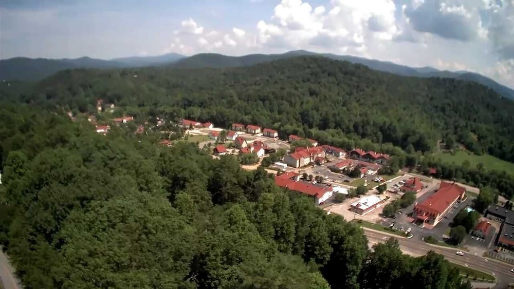 Downtown Helen near Mountain Coaster with Gorgeous Mountain Views! in ...