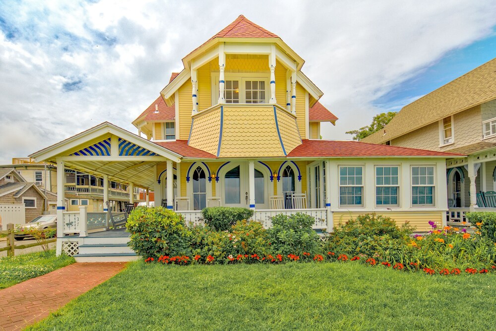 "The Carousel House" - Ocean Park - Featured in New York Times - Oak ...