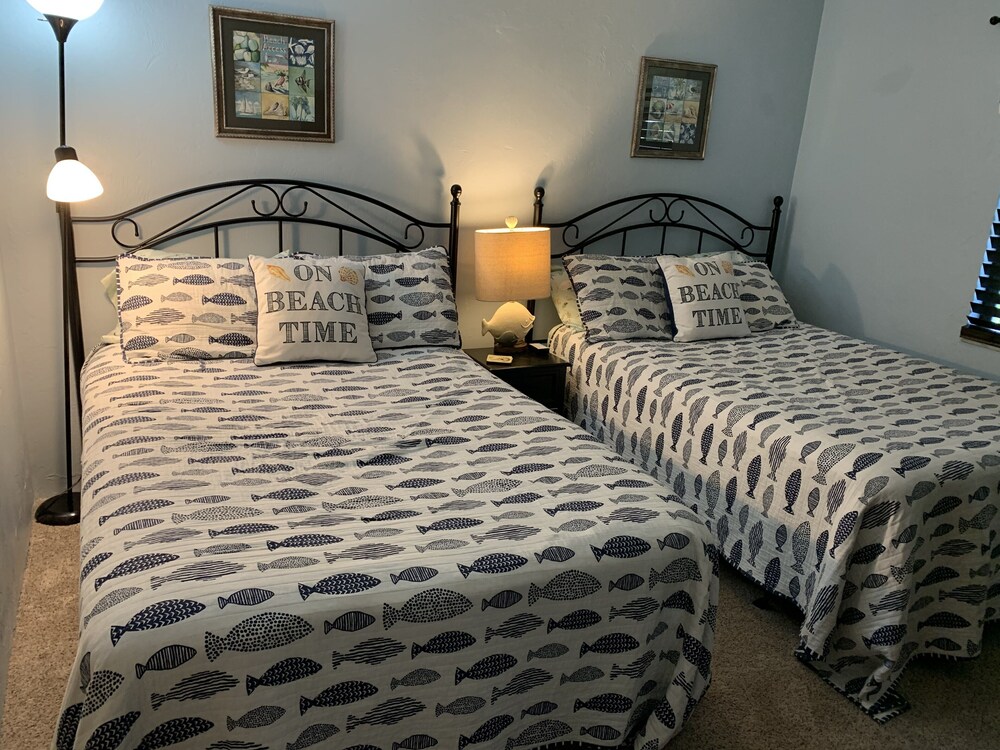 Family Beach Get-Away in Ocean Terrace Club - Daytona Beach Shores | Vrbo