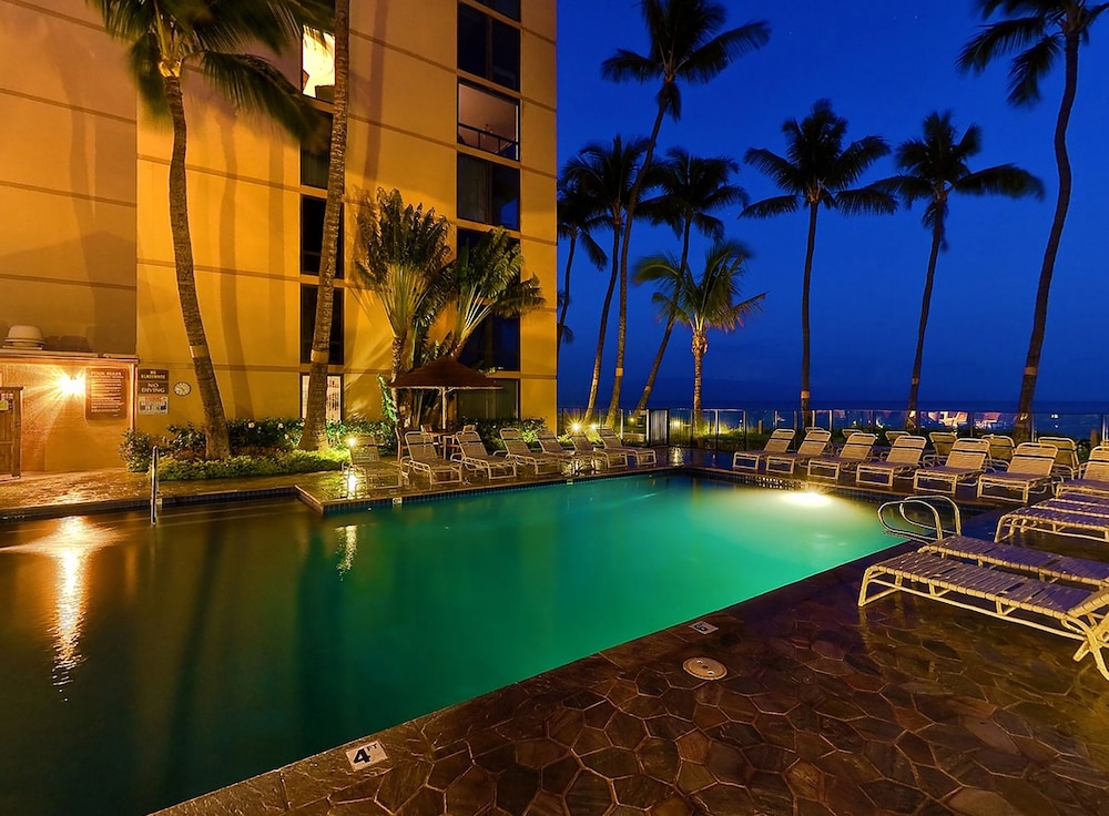 Aei At The Mahana Kaanapali Resort