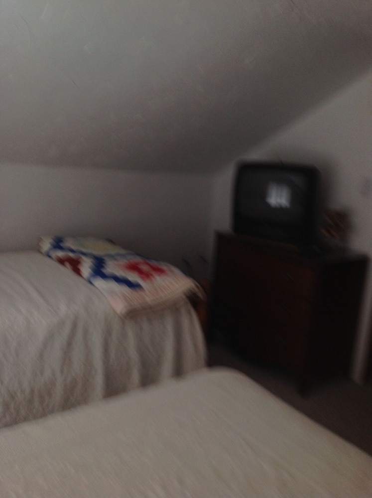 Caseville, Mi (Sand Point Area Cottage Rental) Cute, Cozy Cottage ...