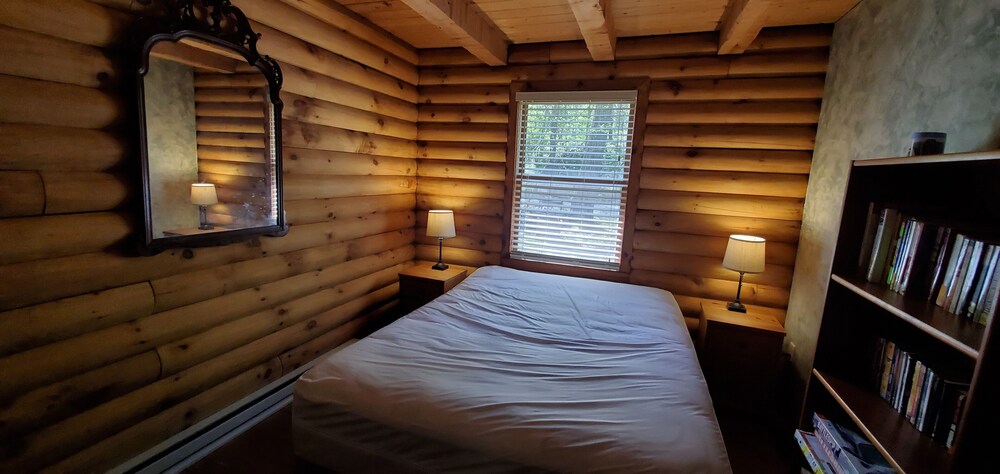 Peaceful and Private Delaware Riverfront Log Cabin. - Pike County | Vrbo