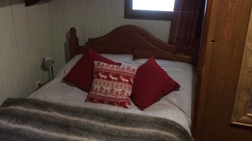 Chalet With Hottub Morillon Village Ski / Summer - Taninges